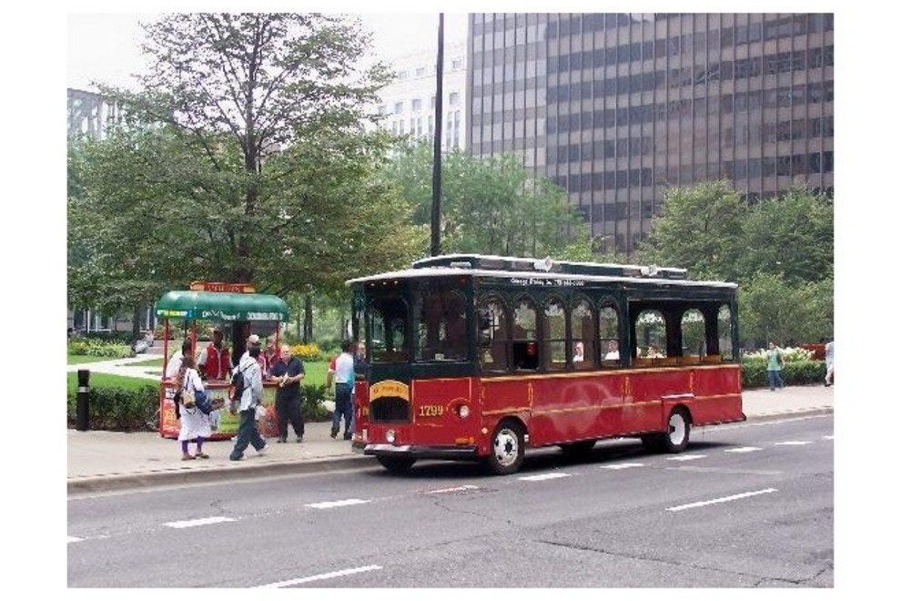 Chicago Trolley and Double Decker Co.: Chicago Attractions Review ...