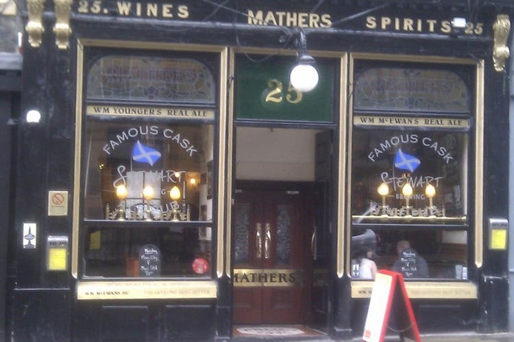 Edinburgh Irish Beer Pubs: 10Best English Pub Reviews