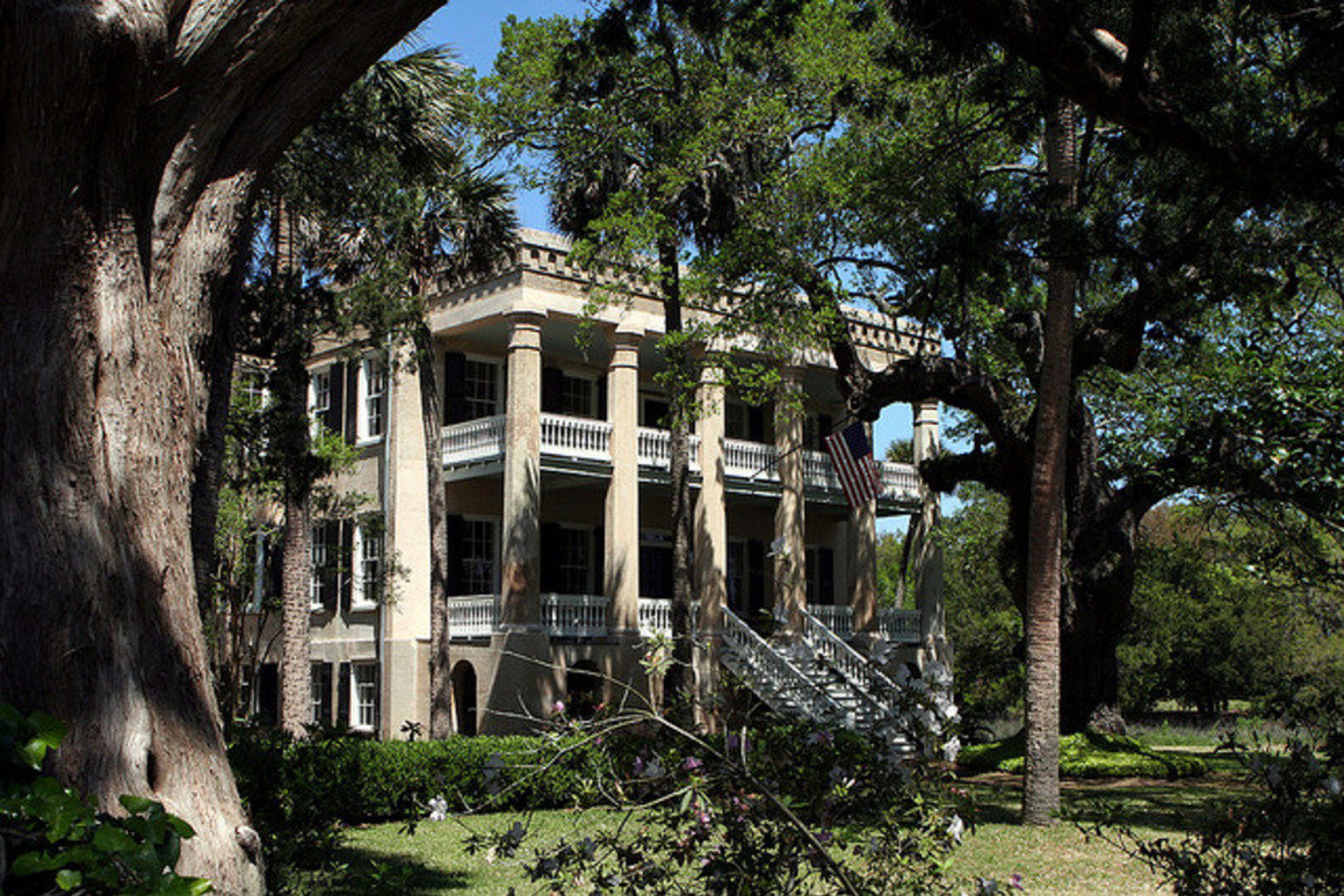 10Best Day Trip: Explore Historic Beaufort, SC