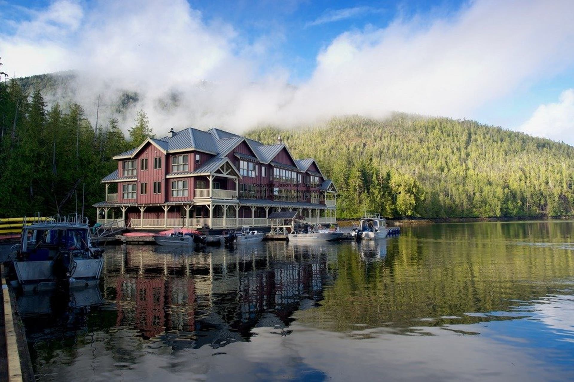 Lodges of the Pacific Northwest