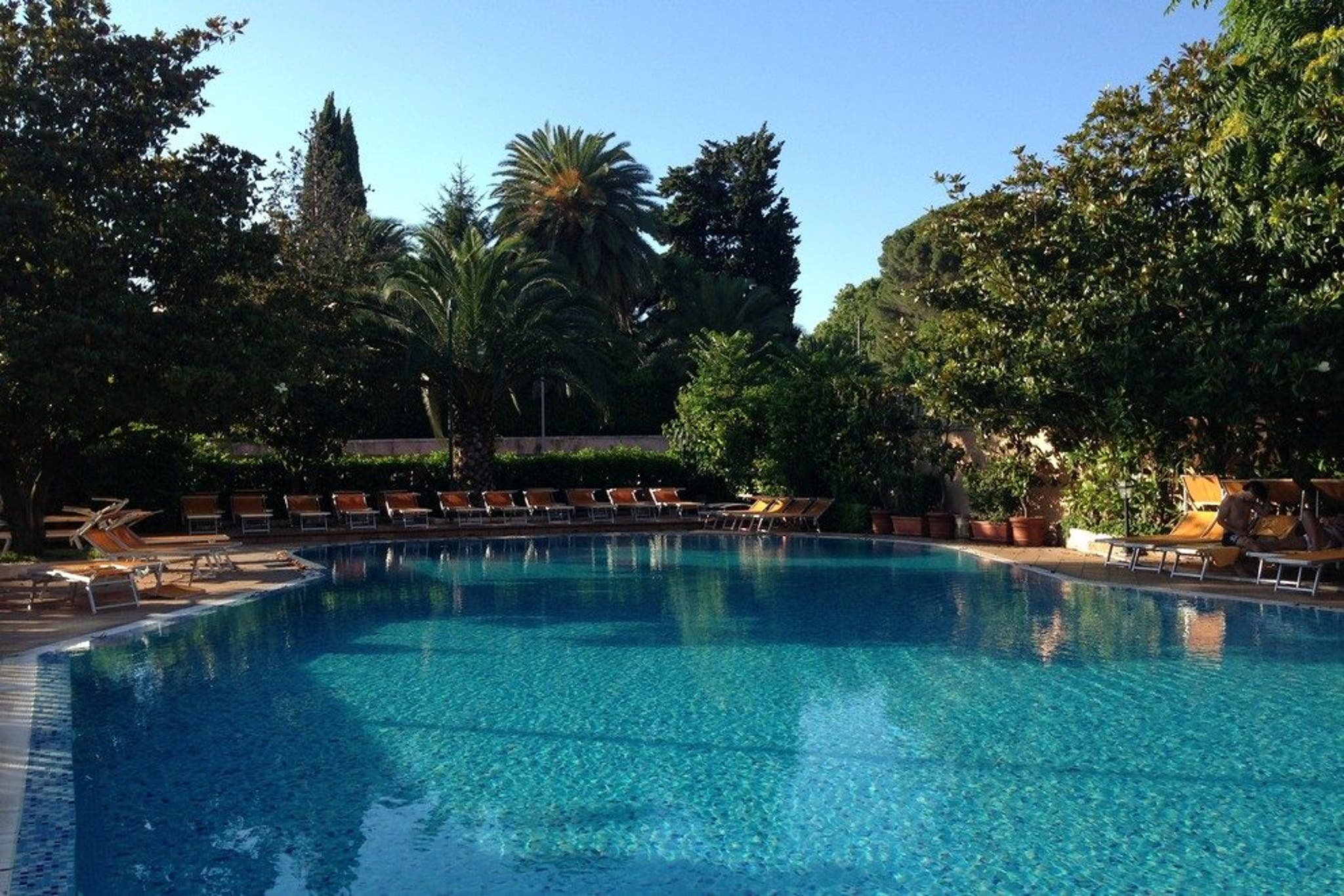 Best Rome Hotels with Public Access to Swimming Pool Fun