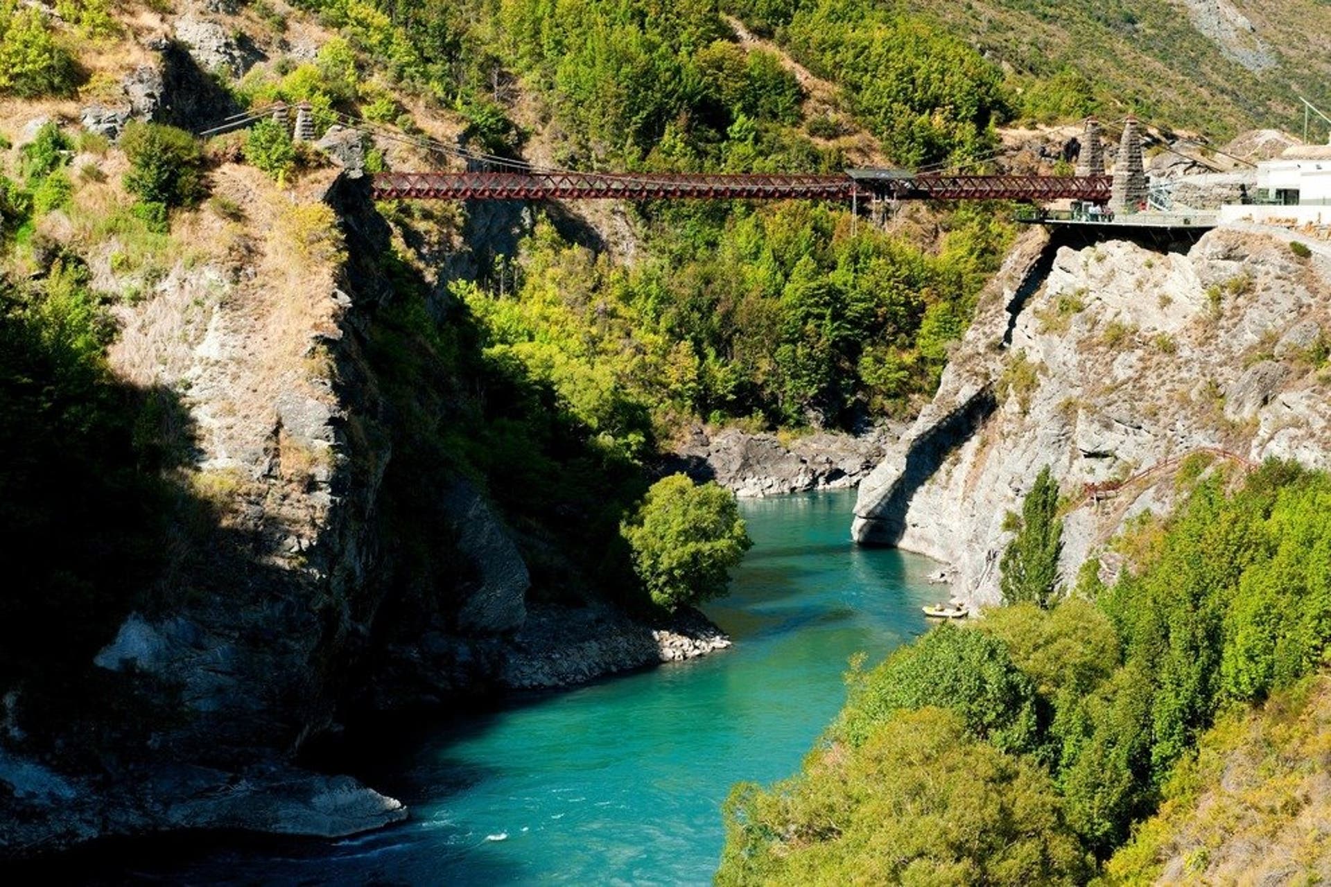 10 Most Terrifying Foot Bridges