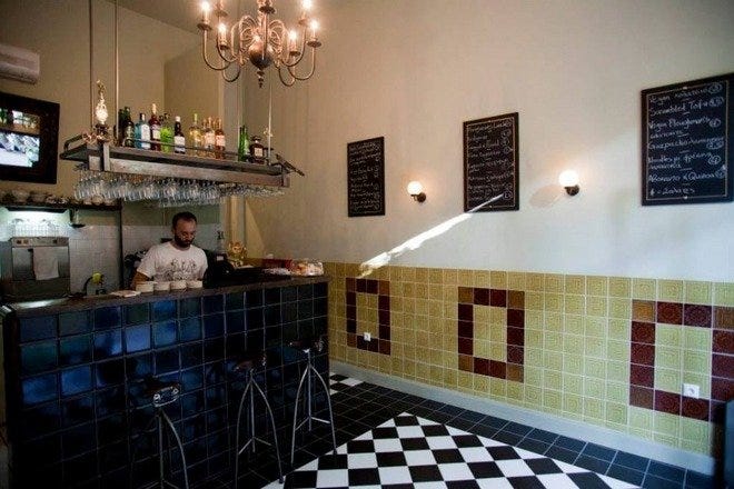 Handlebar Restaurant