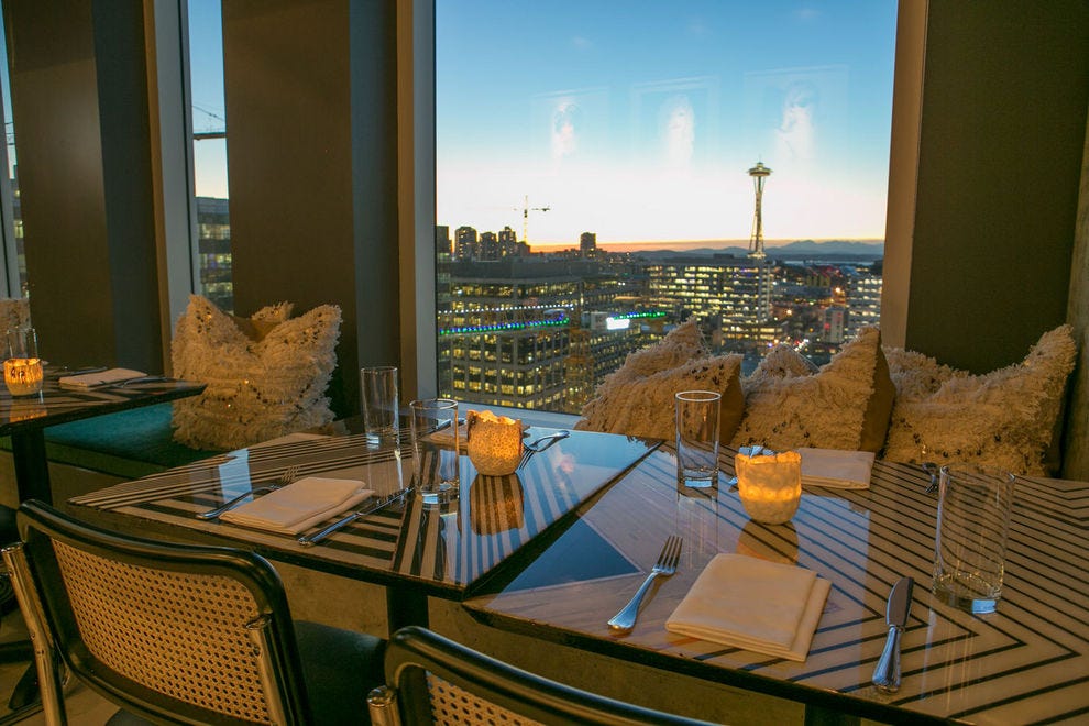 Seattle Happy Hours: 10Best Cocktail Hour Reviews