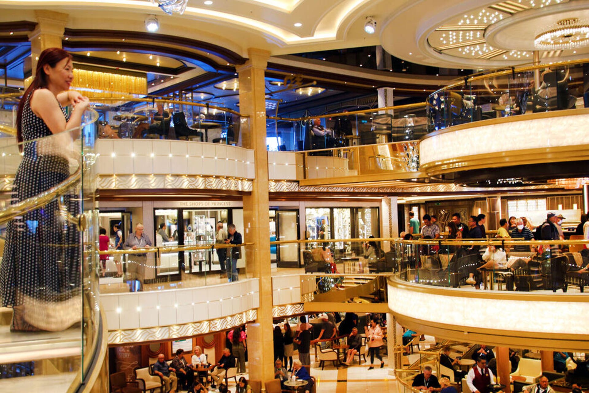 Inside Discovery Princess: Take a tour of this Royal-class cruise ship