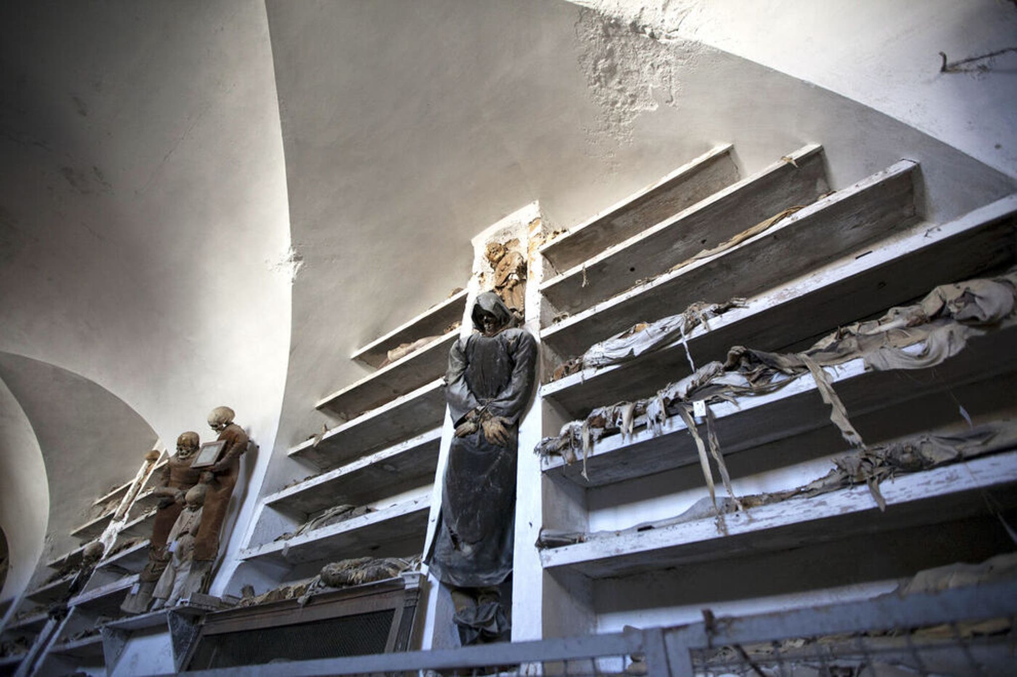 From Paris catacombs to haunted castles, 5 of Europe's scariest places