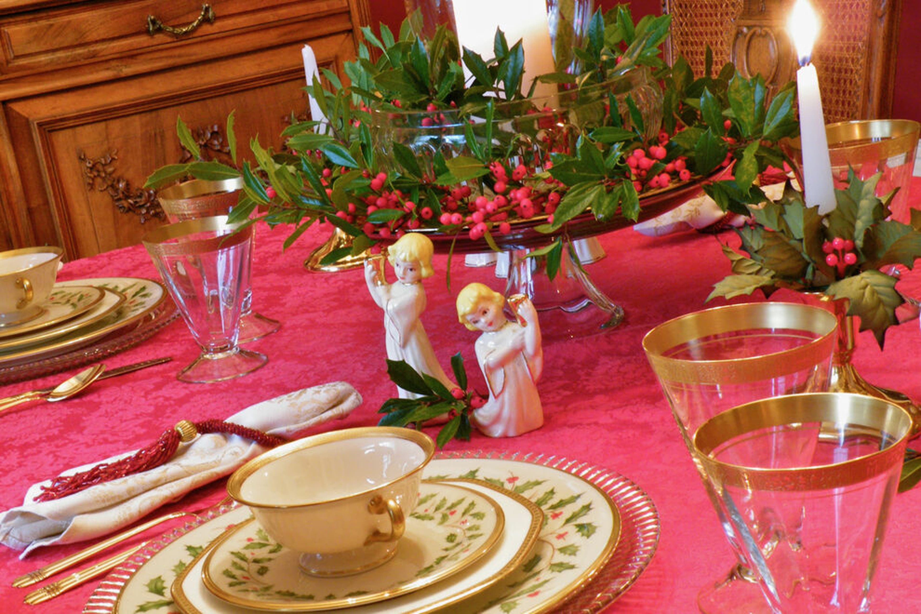 Christmas Tablescape With Lenox Holiday And A Colonial