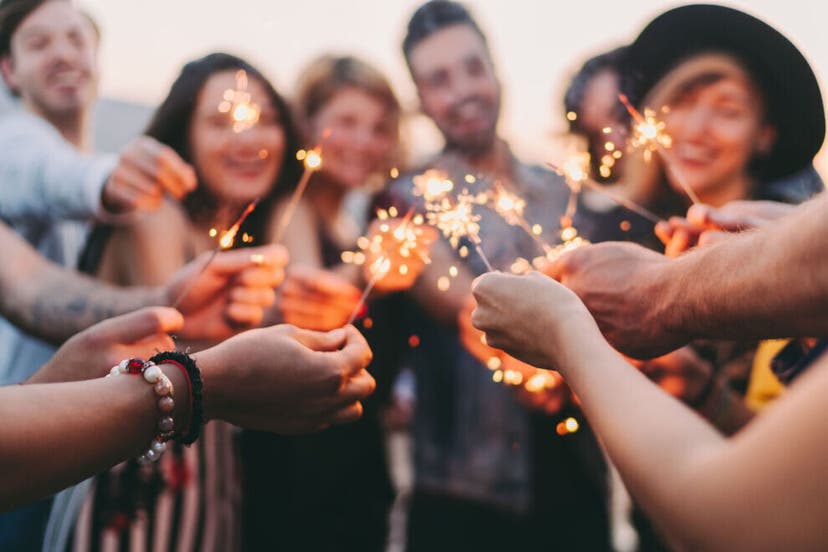 6 New Year's fun facts to share with friends as you ring in a new year