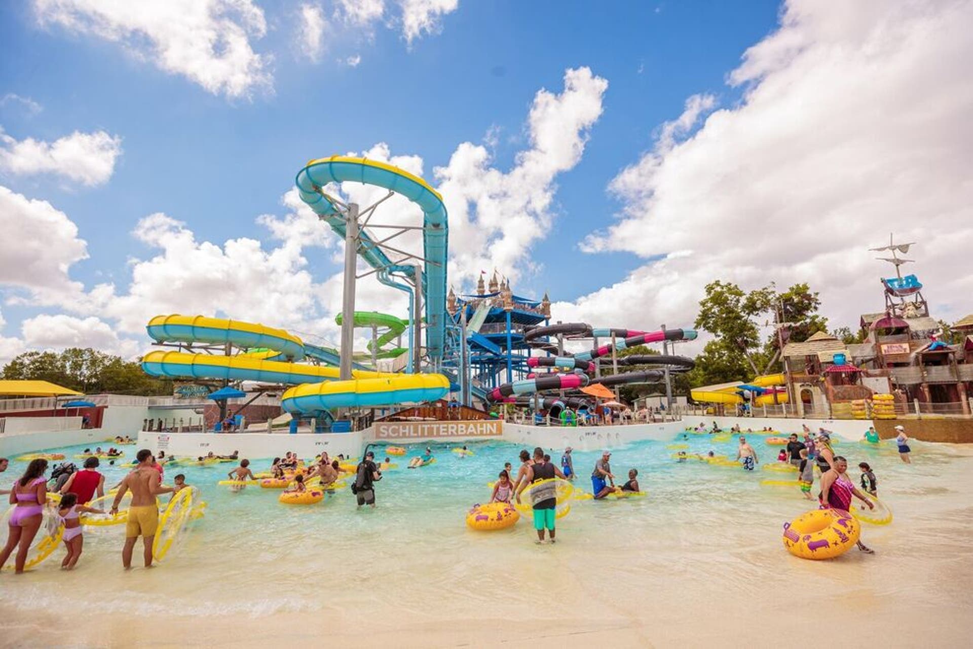 What is the Best Outdoor Water Park for 2025?