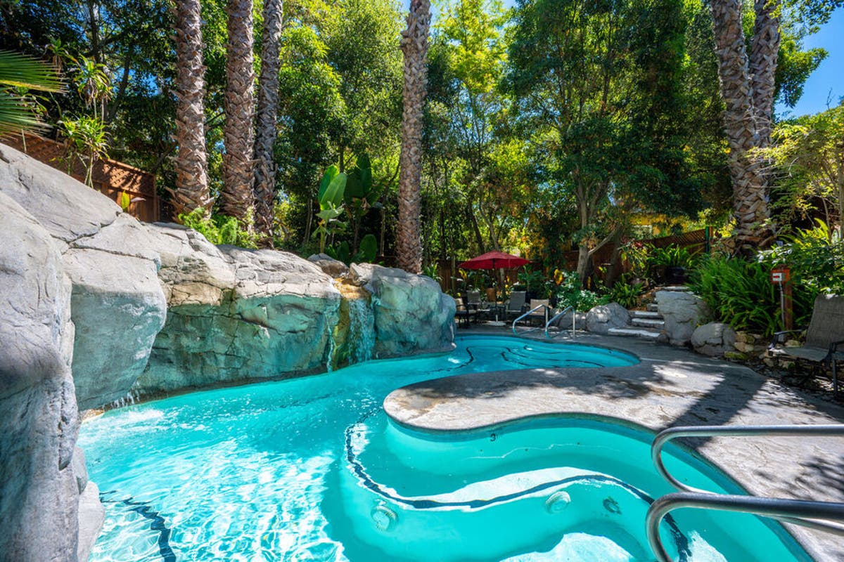 Hot springs havens: 10 best spots for a soothing soak in the US