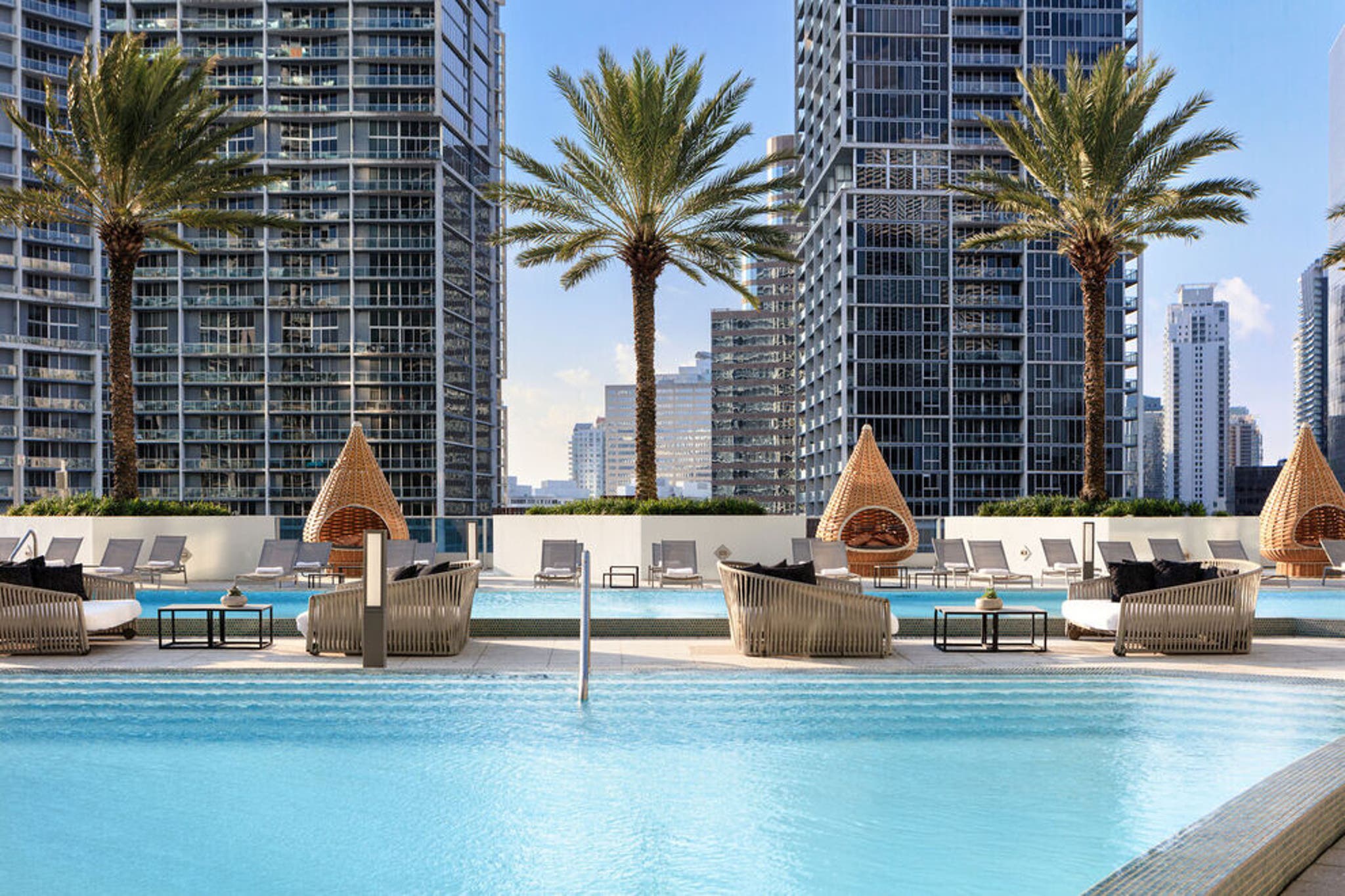 Make a splash: Unveiling the nation's 10 best hotel pools