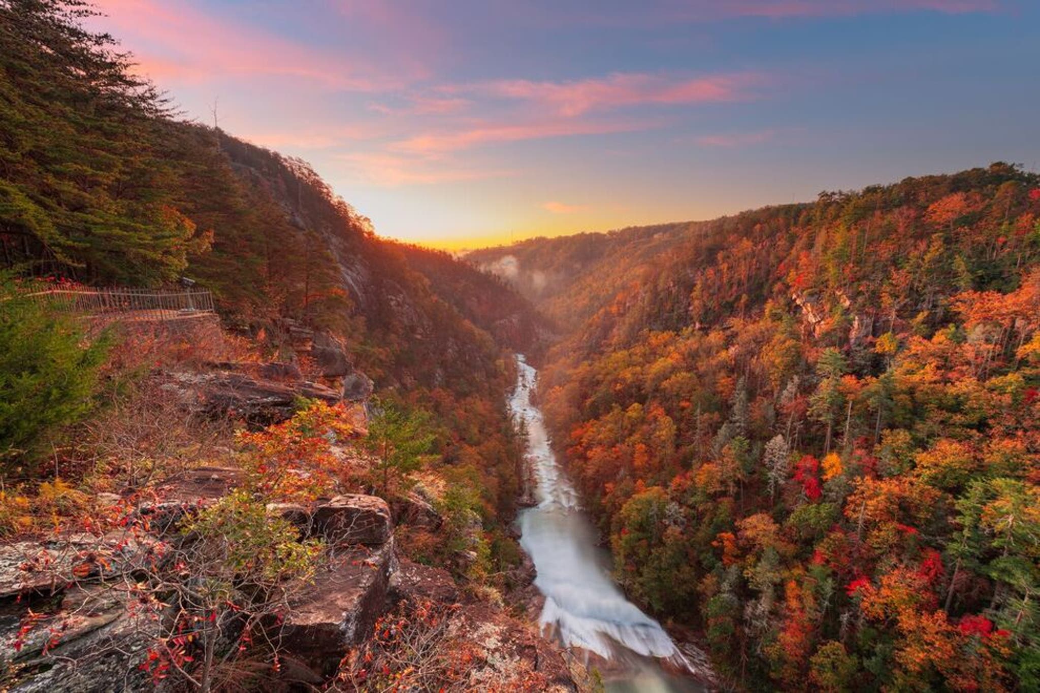 Where to see the most beautiful fall colors in the United States