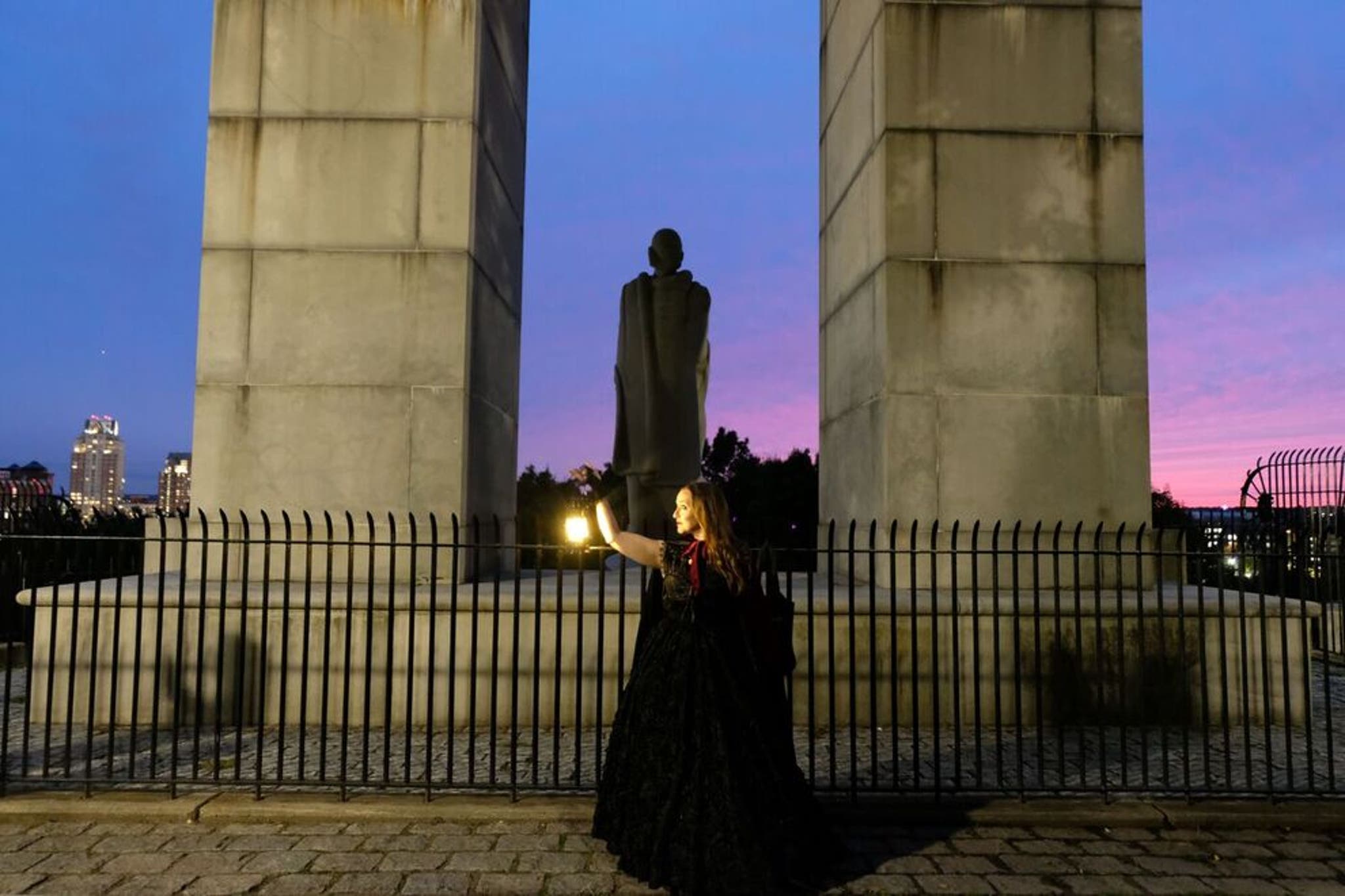 10 best ghost tours in the US for history and horror lovers