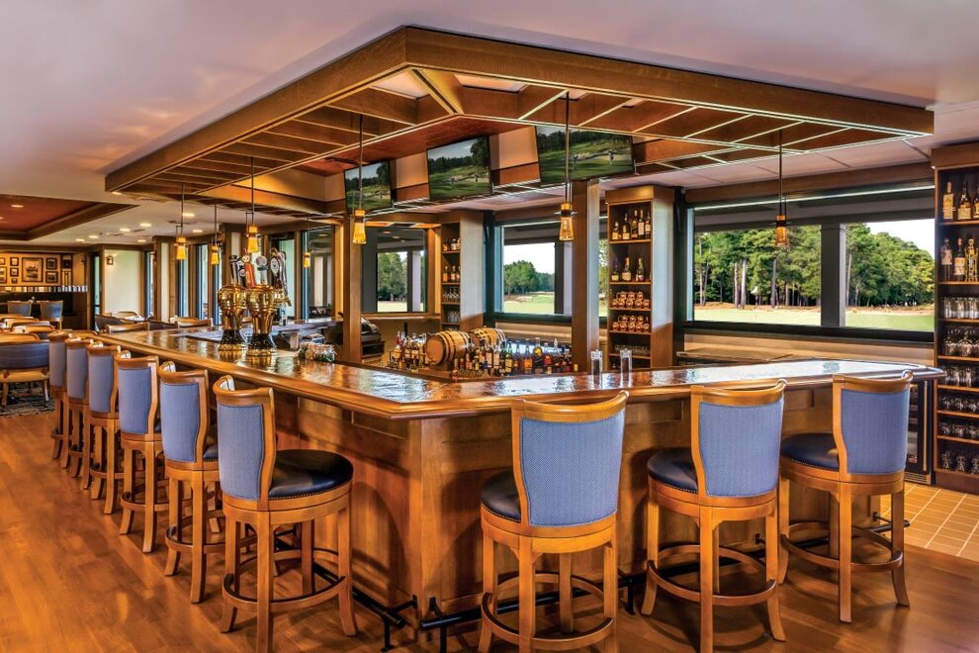 10 best golf course restaurants in the US