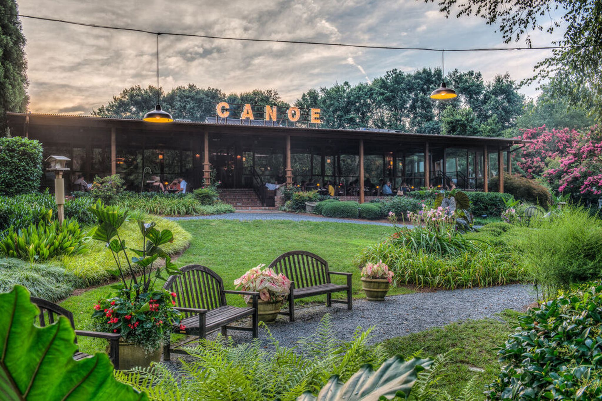 10 best waterfront restaurants across the United States