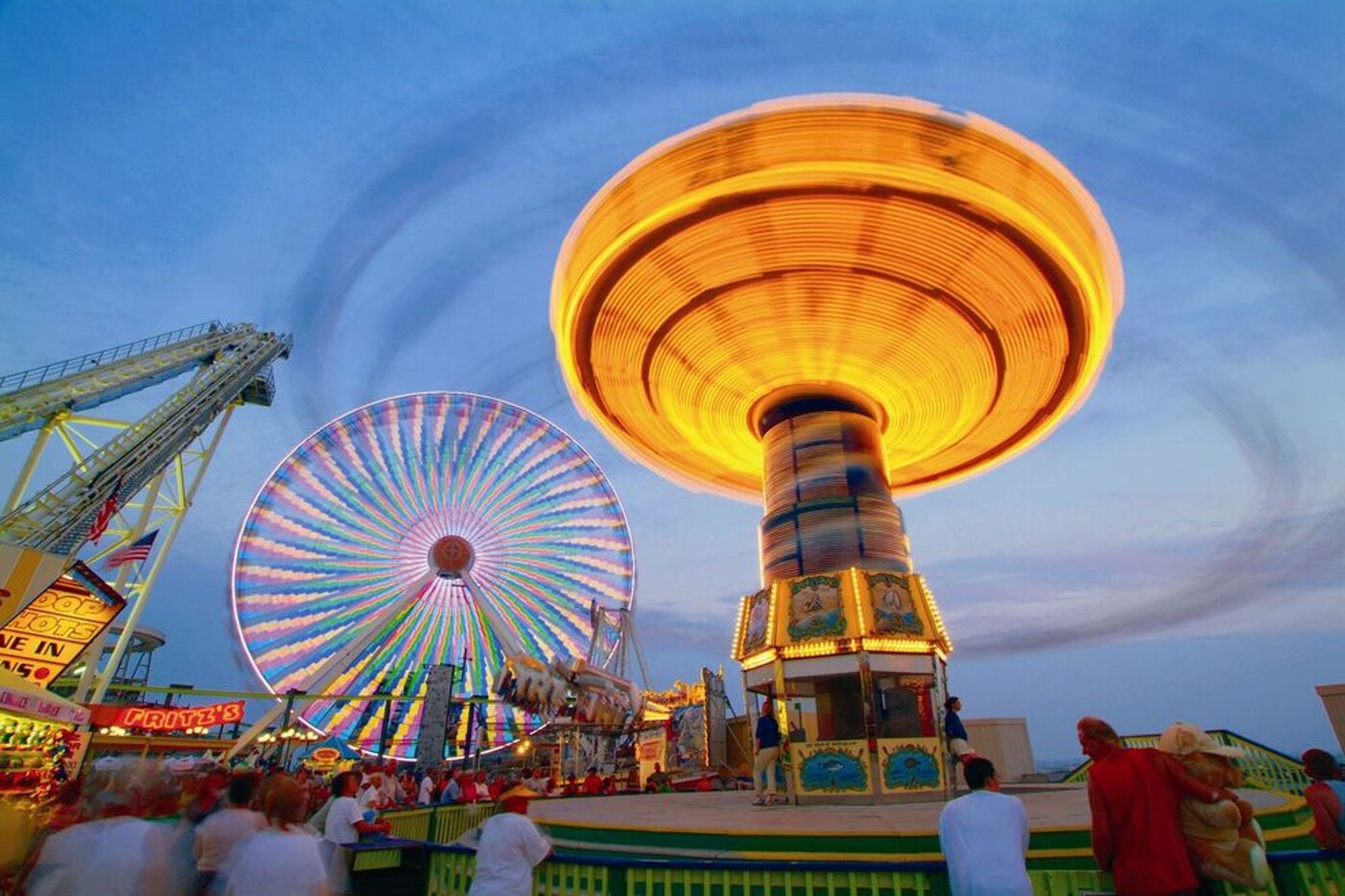 10 best boardwalks in the US for stunning views and fun attractions