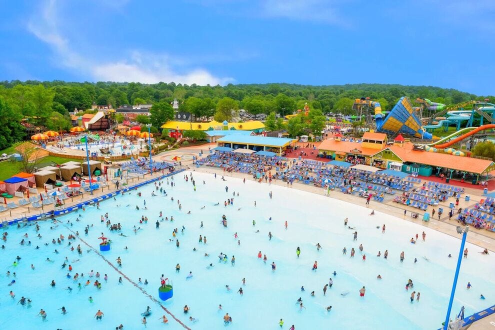 Hurricane Bay at Hurricane Harbor Maryland