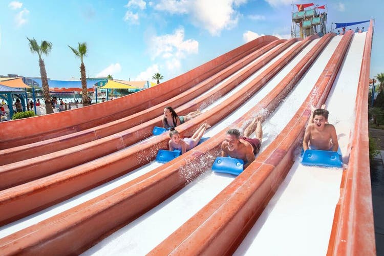 Surfin' USA at Cowabunga Bay Water Park