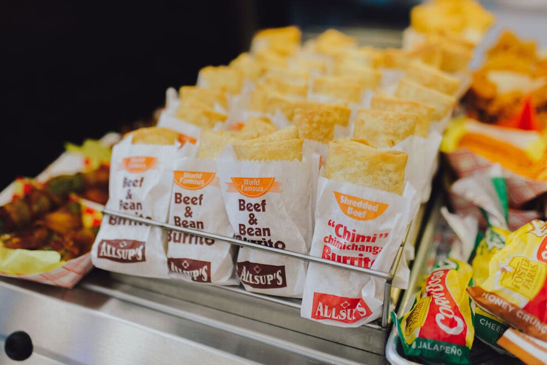 Top 10 gas station chains with the best food