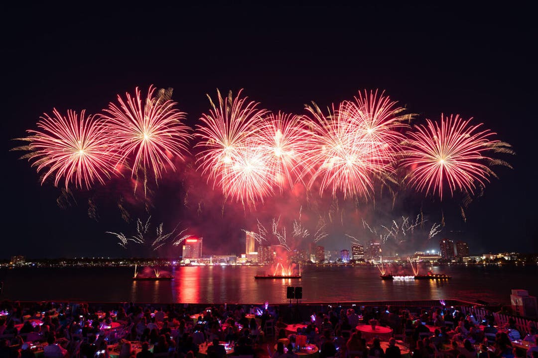 10 best places in the US to see fireworks for summer 2025