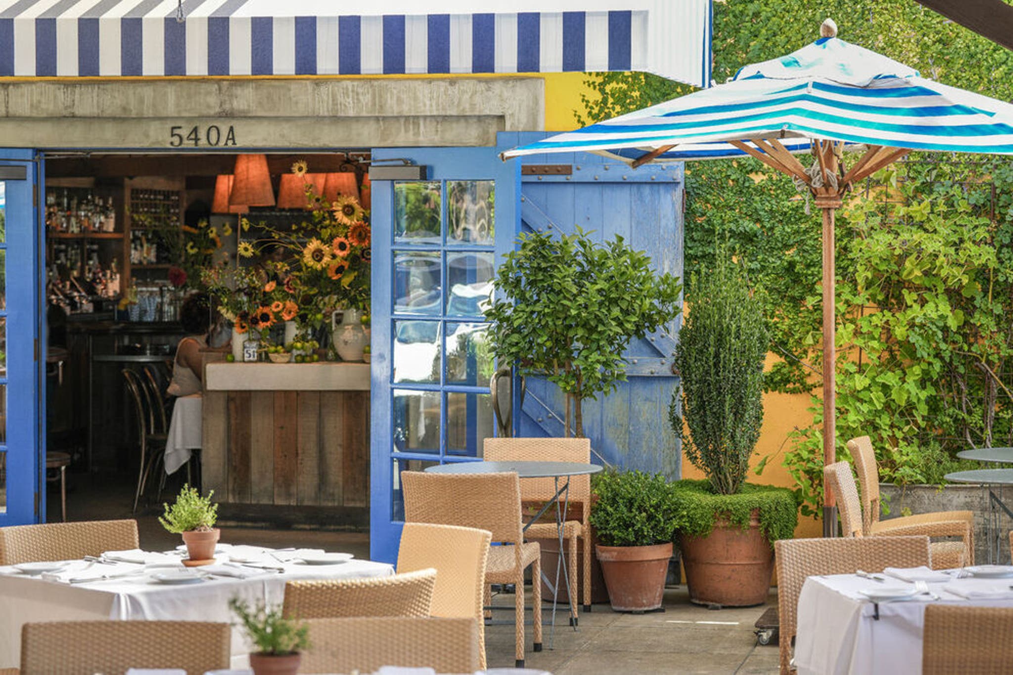 10 best waterfront restaurants across the United States