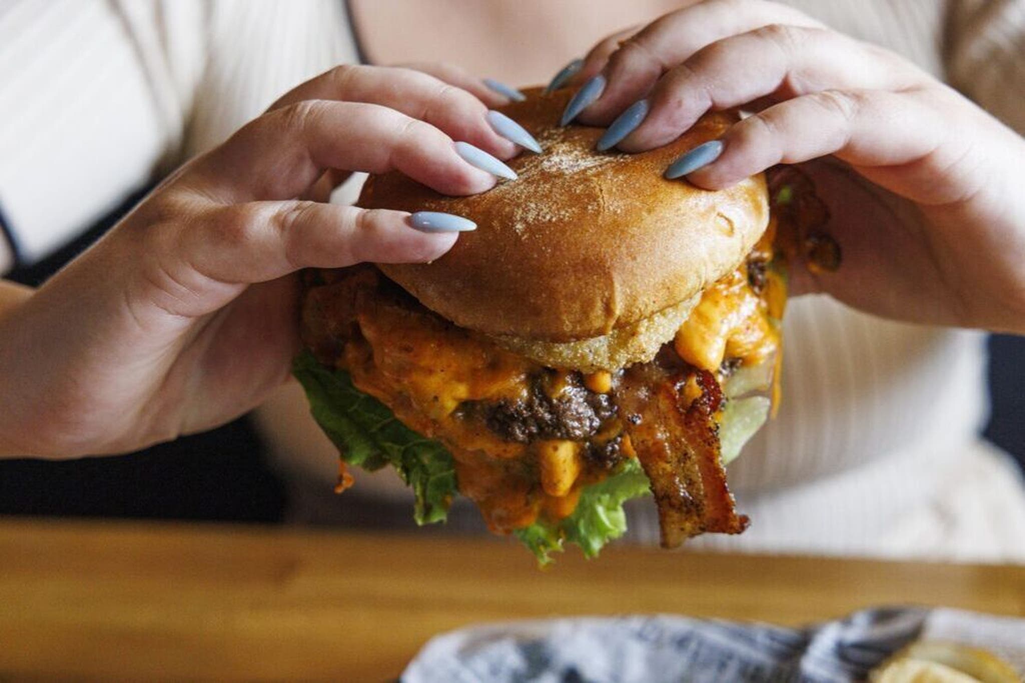 10 different types of burgers that define American flavor