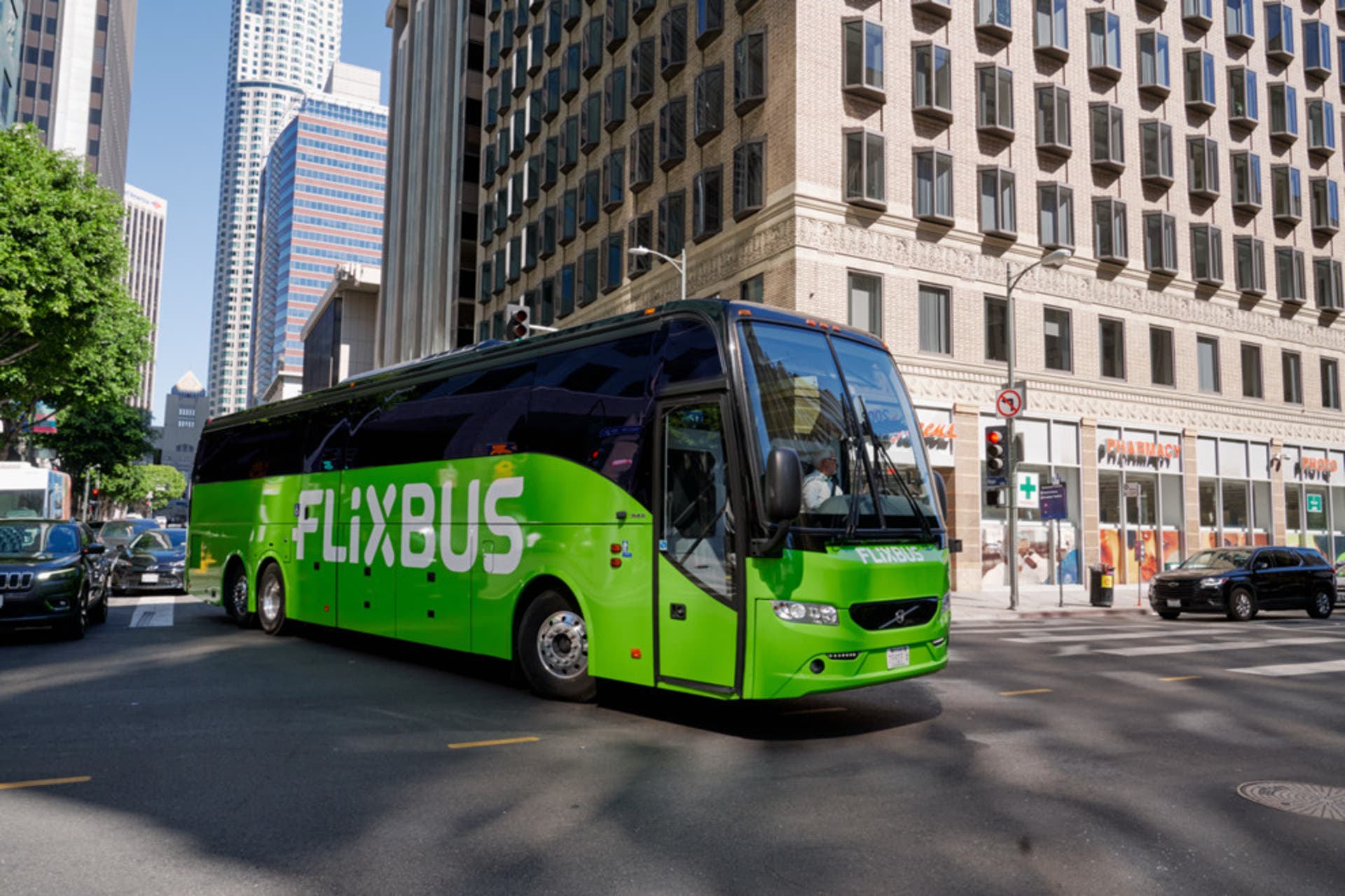 10 best bus companies for traveling in the US