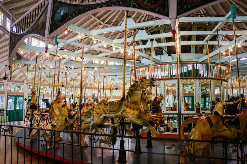 10 unique carousels you'll only find in the United States