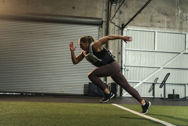 Doctors weigh in on weighted vests, plus 7 you can try