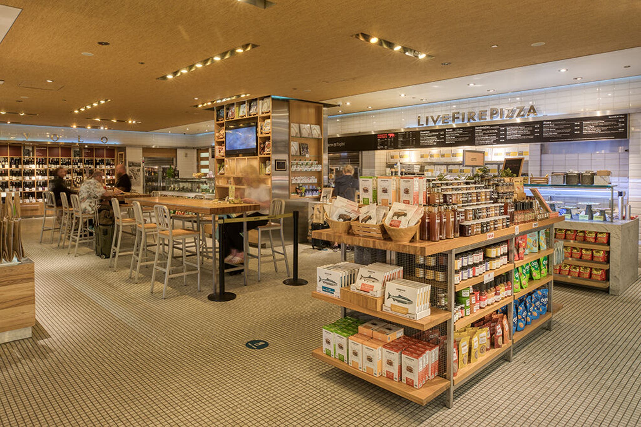 Quick bites, big flavor: Top 10 airport grab-and-go eateries