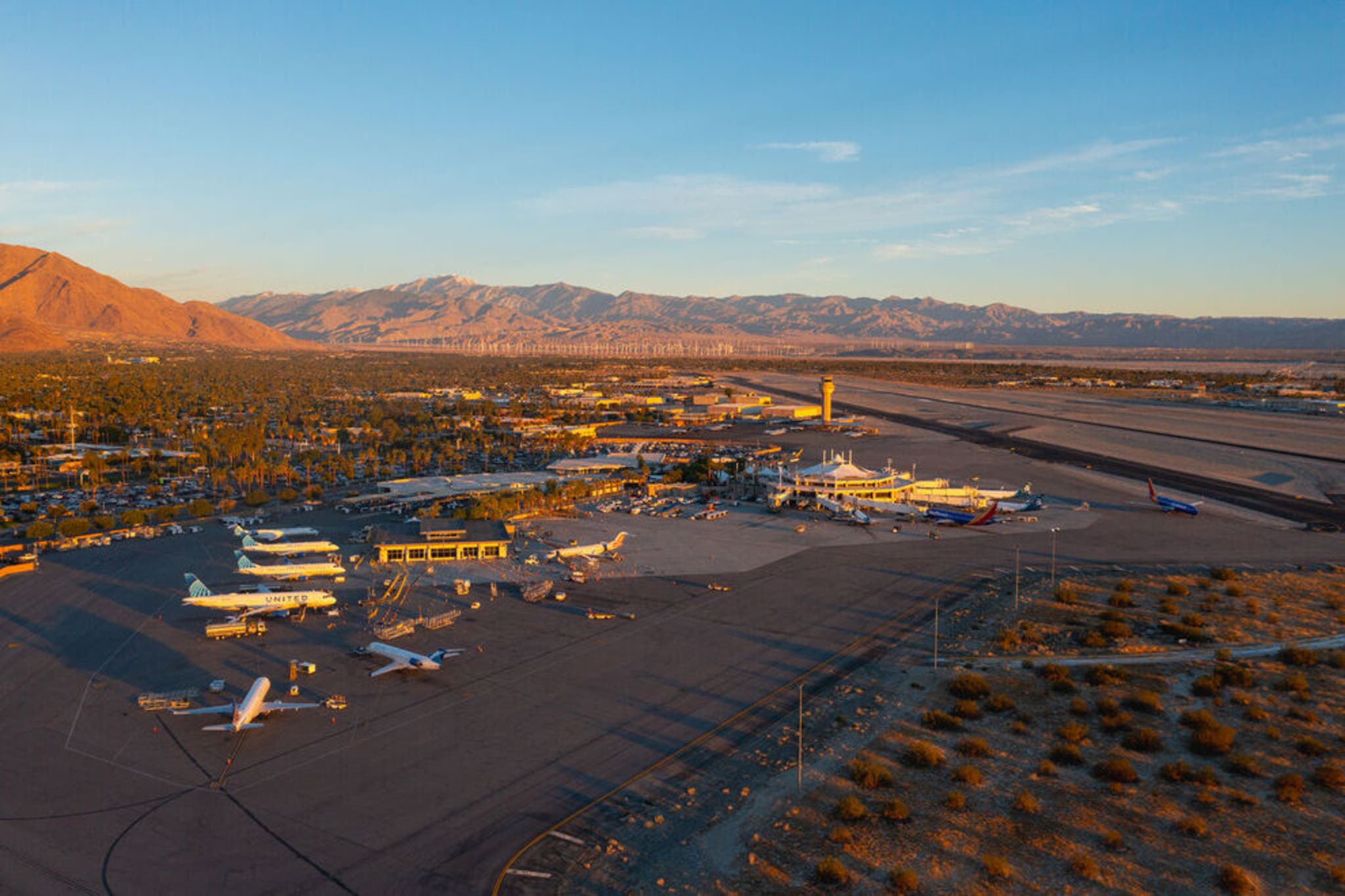 From runway to relaxation: 10 best resort airports in the US