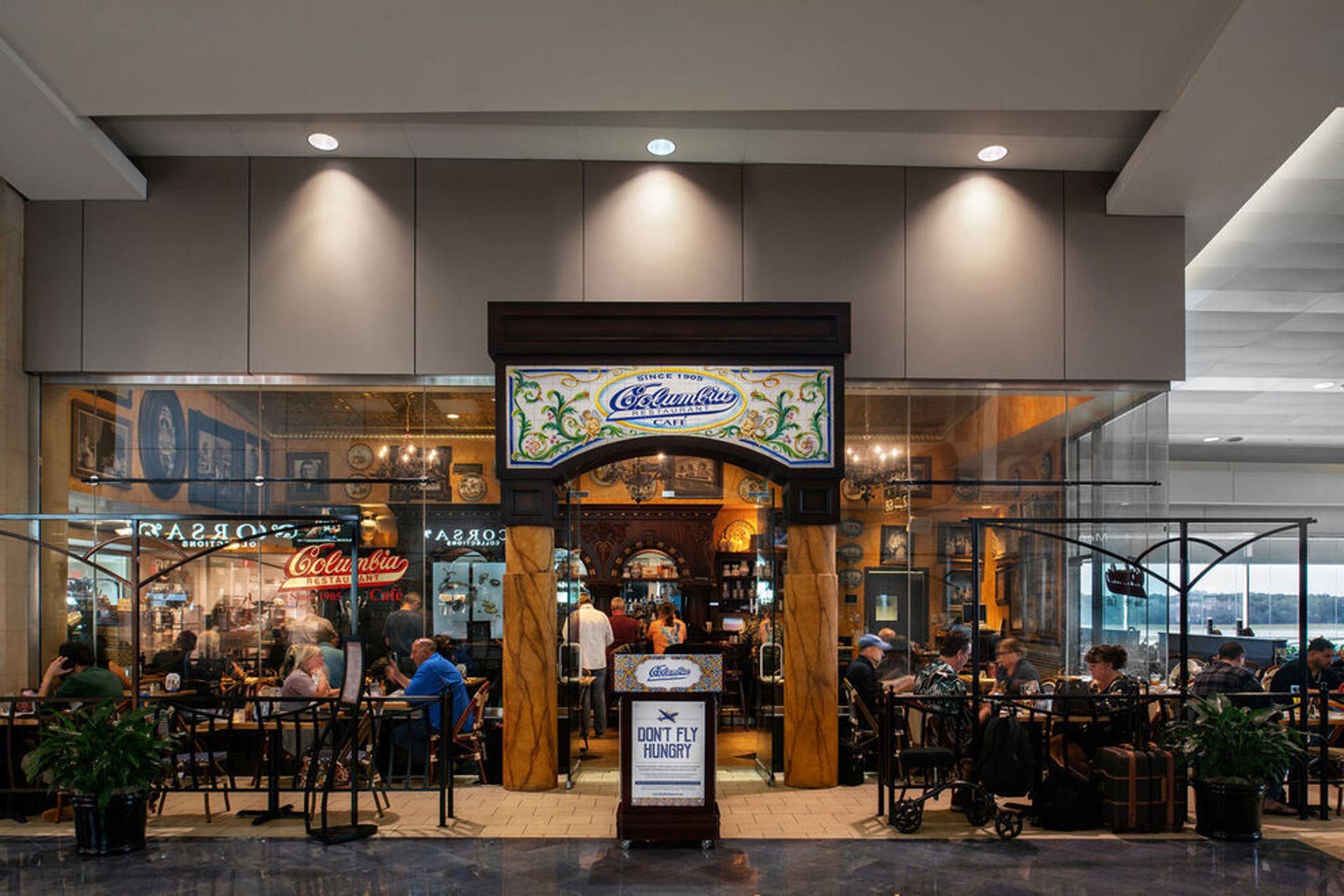 Culinary takeoff: 10 best airports for dining in the US