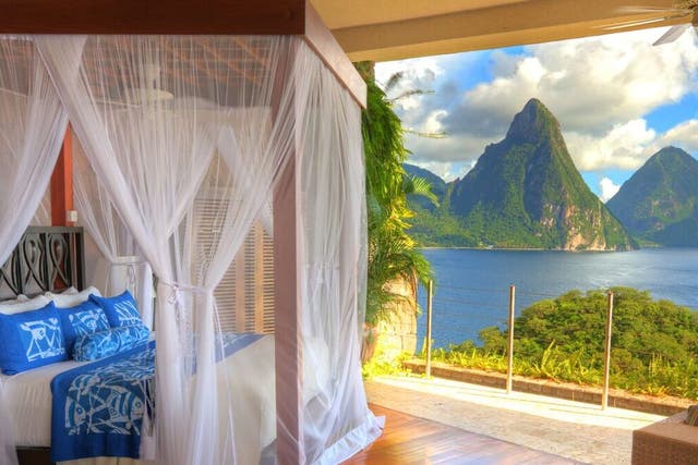 Hotels with a view: See 11 stunning stays overlooking iconic landmarks