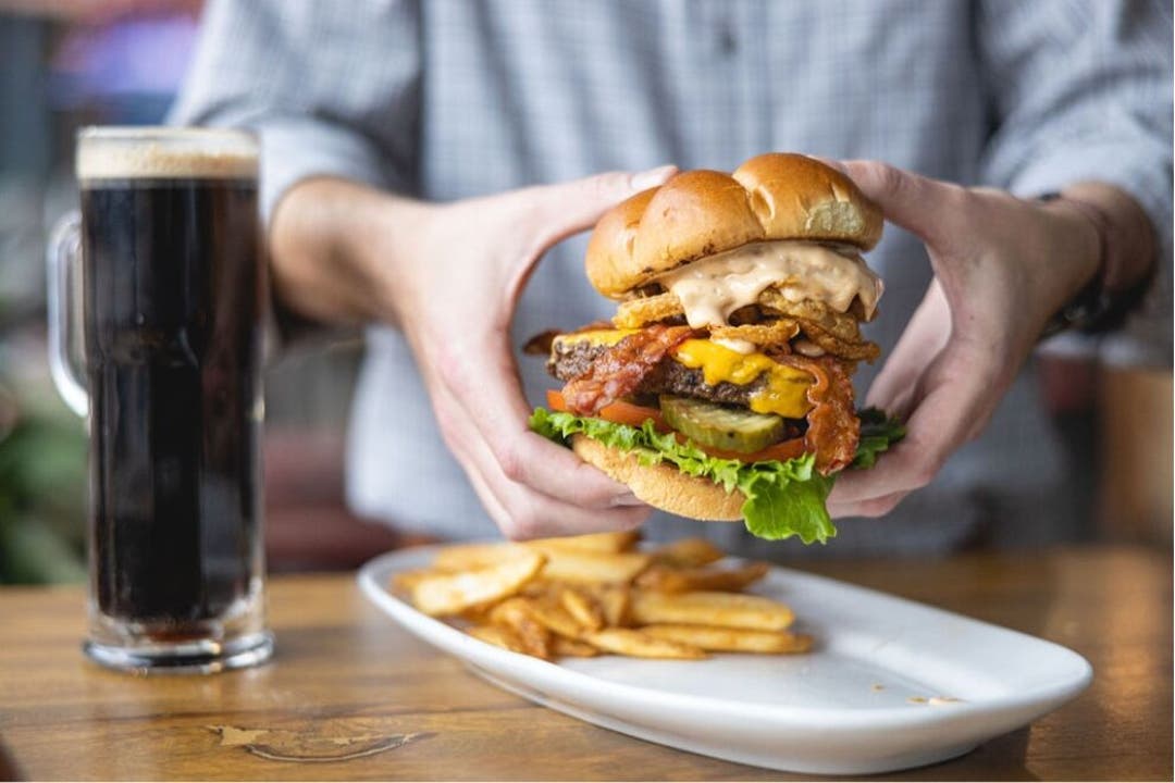 Carolina Ale House: 2026 USA TODAY Sports Readers' Choice Awards