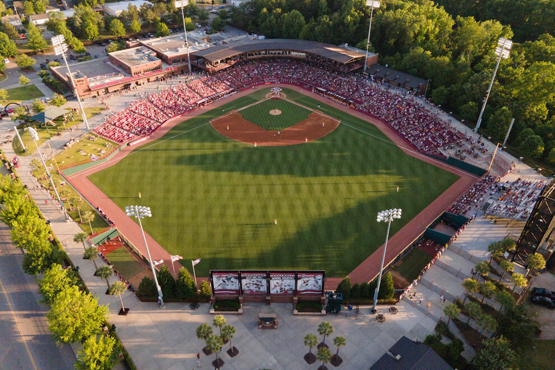 10 best college baseball stadiums in the United States