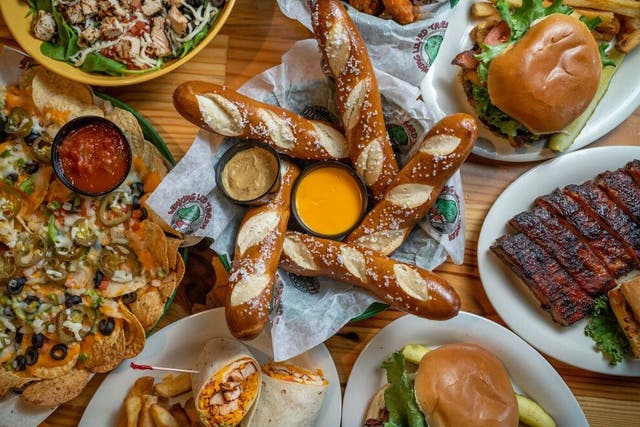 Winking Lizard ranked #1: 2026 USA TODAY Sports Readers' Choice Awards
